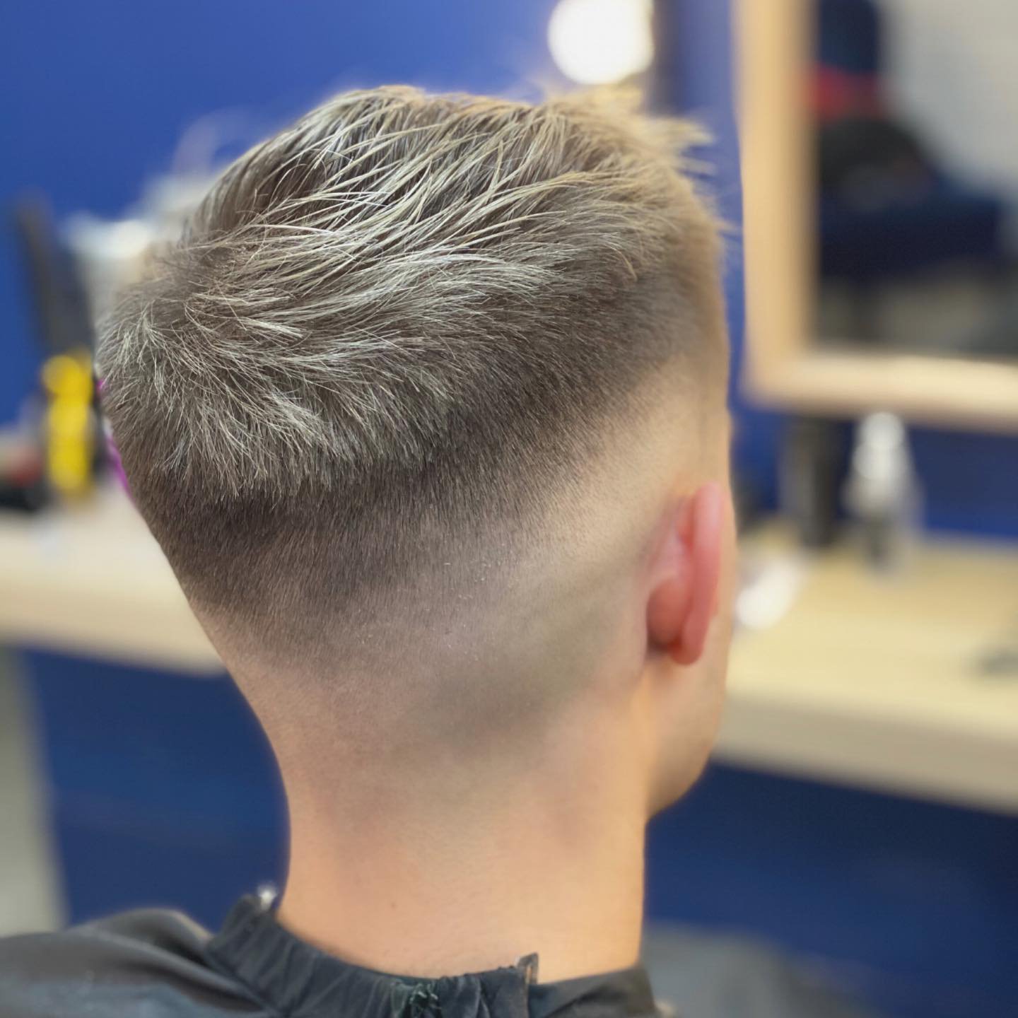 Stylish Men's Fade Haircuts - Precision Cuts & Trends