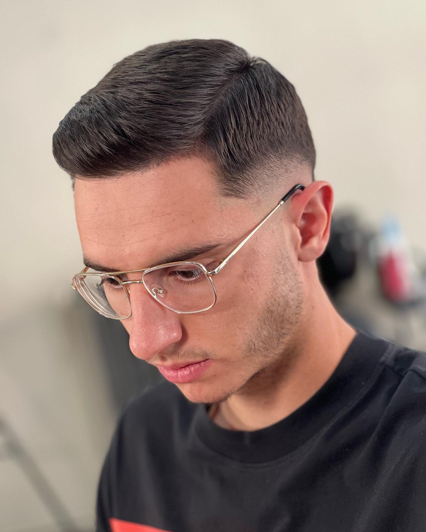 Stylish Men's Fade Haircuts - Precision Cuts & Trends